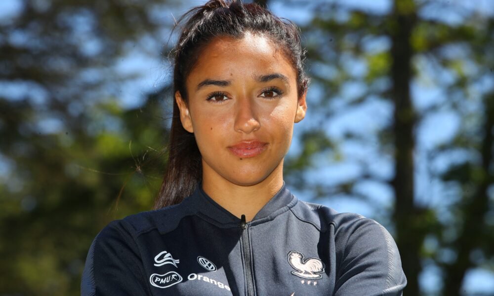 Sakina Karchaoui : entre les deux, mon cœur balance... - SportPro